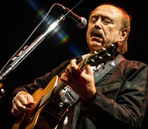 Historias del archivo Aharonian-Paraskevaídis – Jaime Roos – SurySur